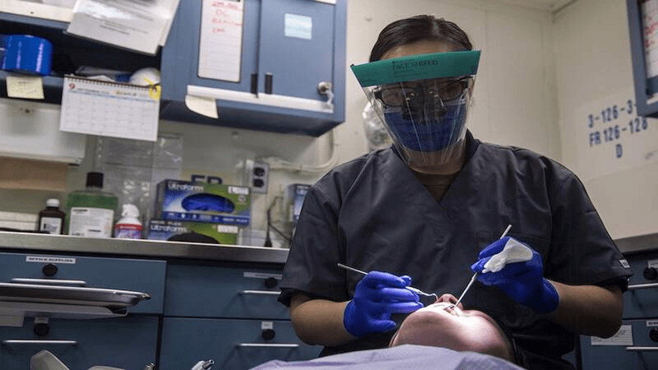 How Coffee Affects Your Oral Health: The Good and the Bad | Pocket ...